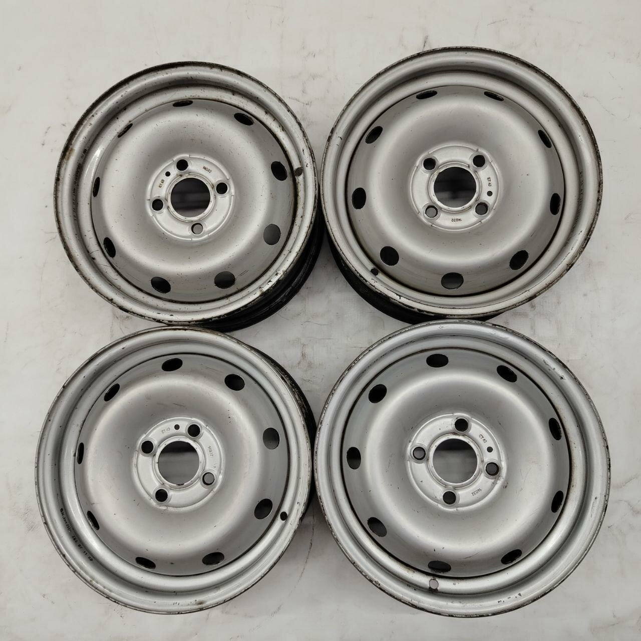 Колесные диски Штампованные 14x5.5 PCD 4x100 D60.1 ET43 (Реплика)