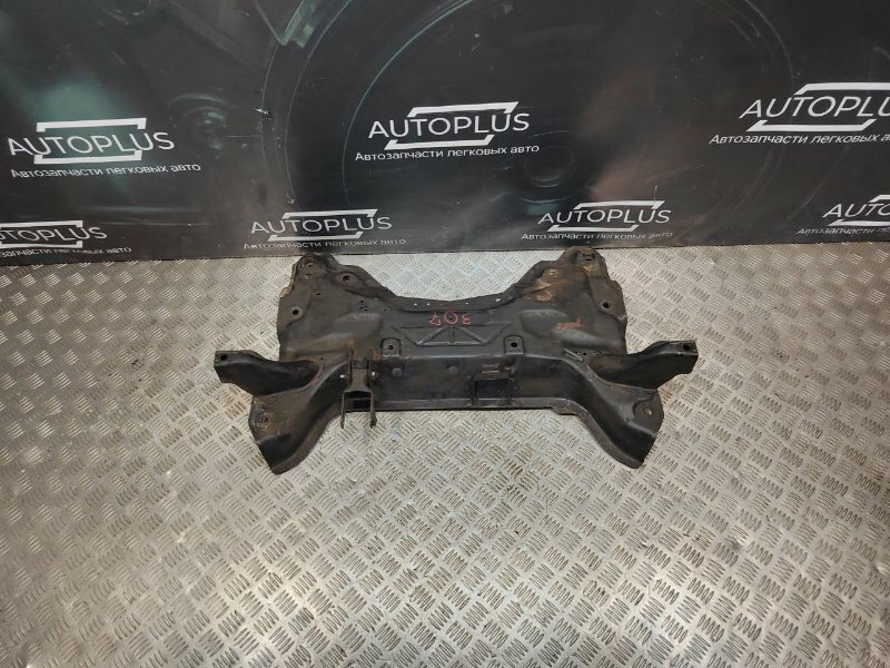Подрамник Передний Peugeot 307 (1.6 NFU) Б/У с пробегом Арт. 7399