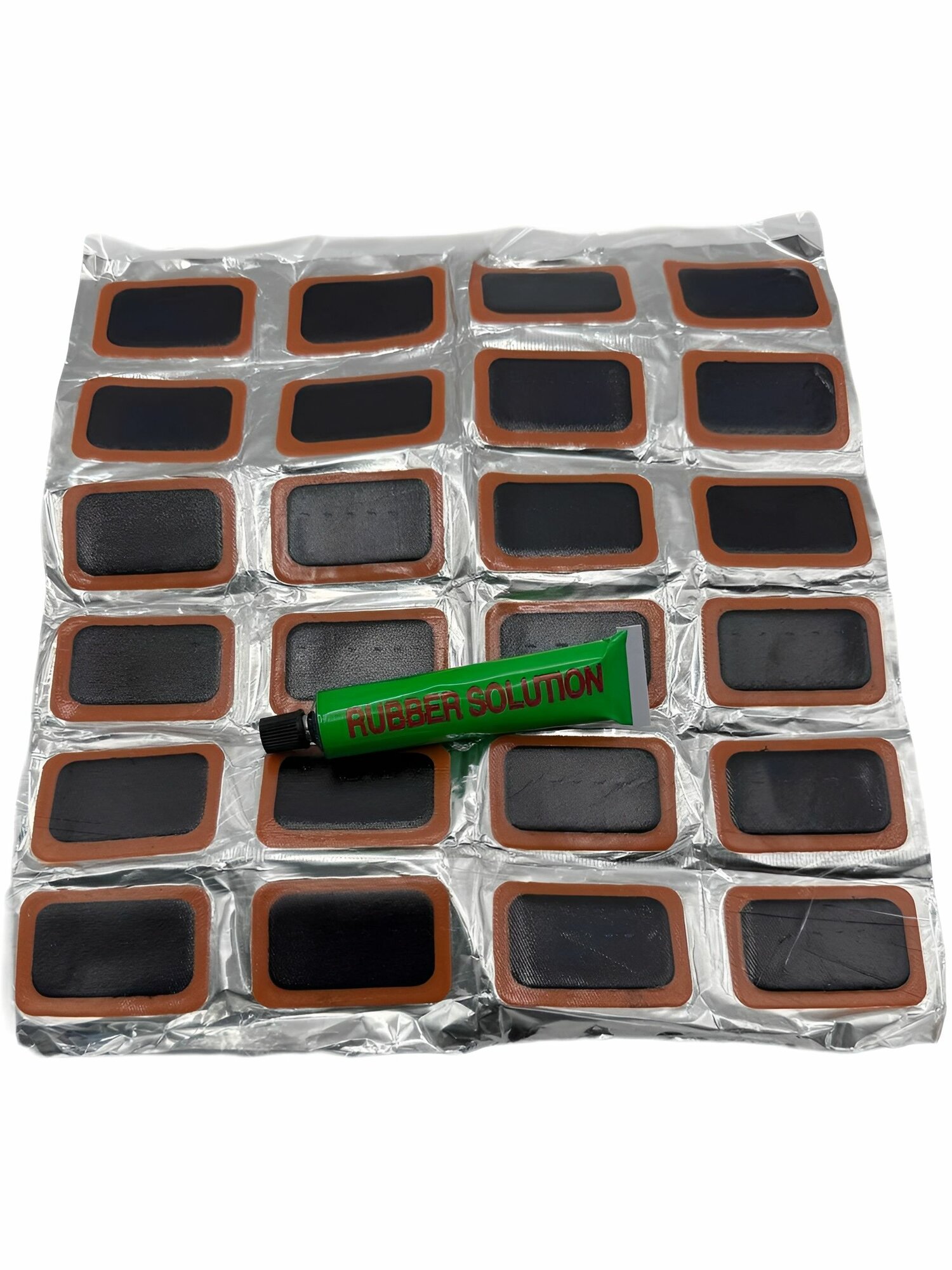 Набор для ремонта камер (24шт. 45х25 + клей)