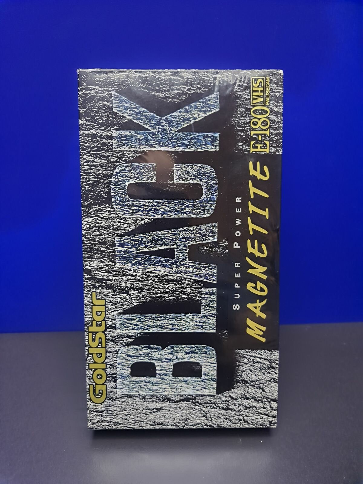 Видеокассета GOLDSTAR BLACK E-180 SUPER POWER MAGNETITE VHS