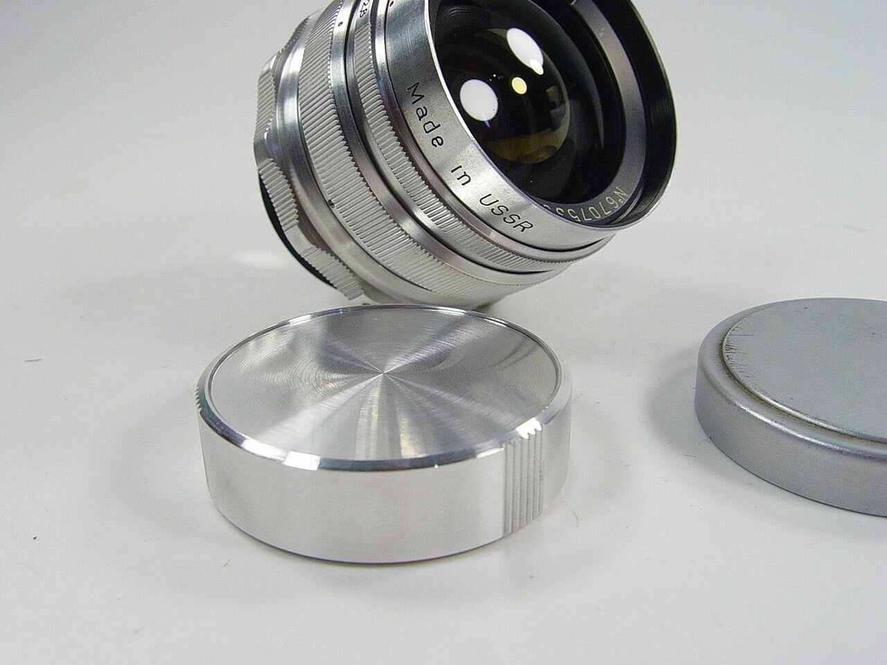 Умеренный широкоугольник в супер состоянии. Мир-1 Grand Prix Brussels 37 f/2.8 M42