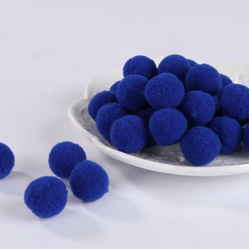 Помпоны темно-синие 20 мм, 30 шт. (28 Royal Blue)