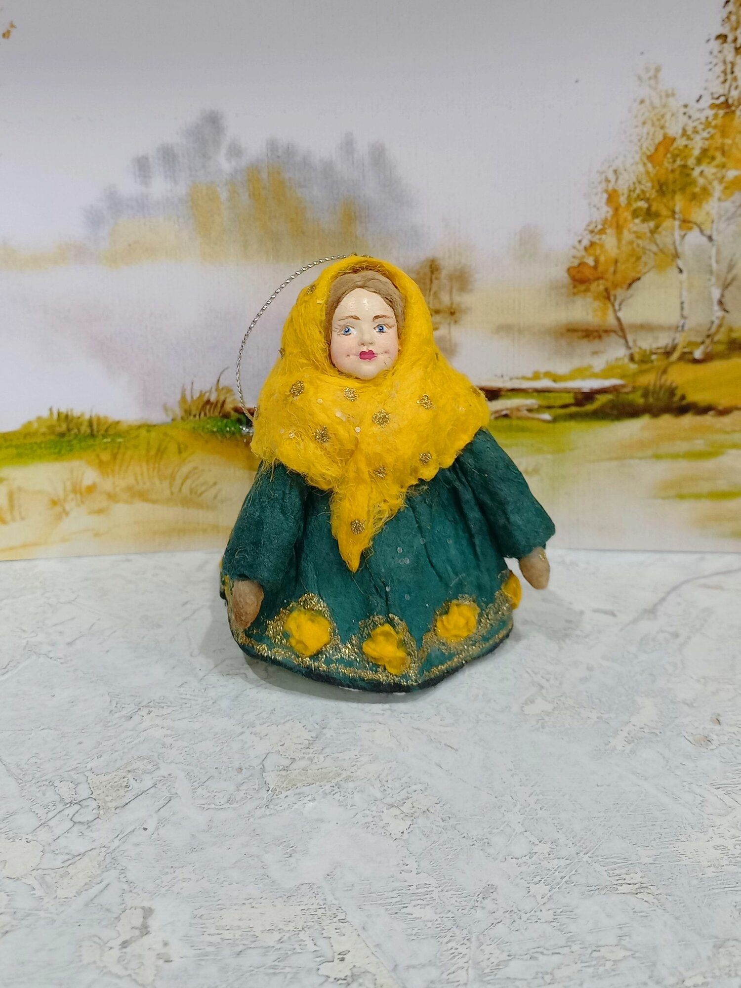 Ватная ёлочная игрушка "Аннушка"