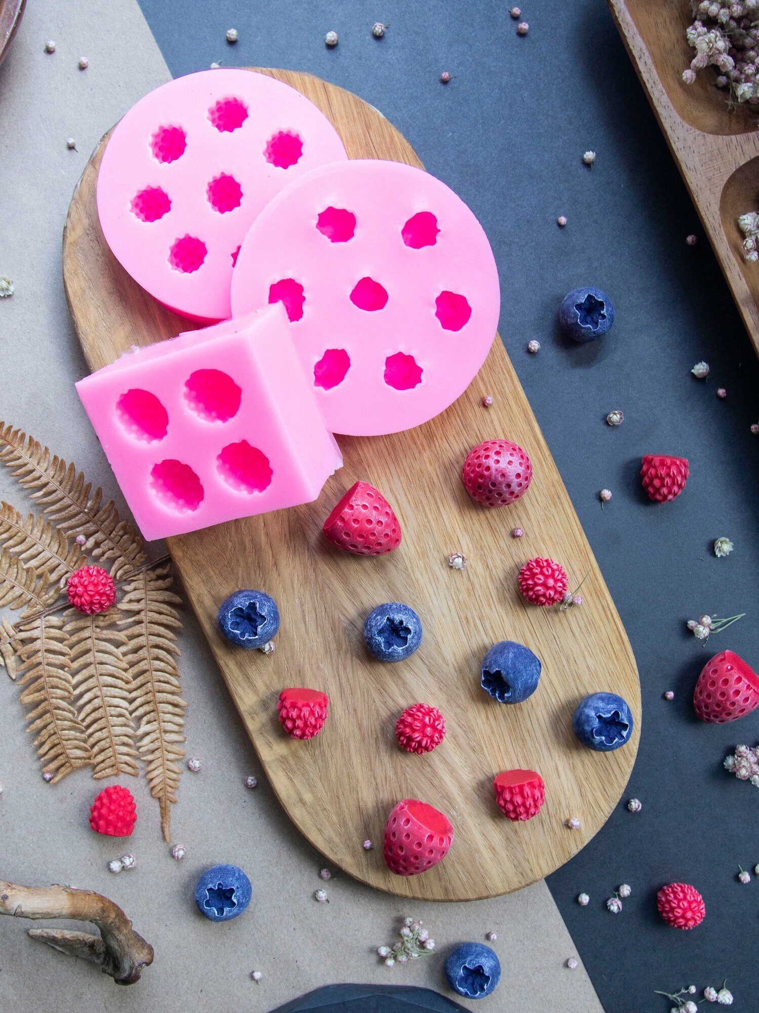 Силиконовый молд для шоколада ягоды