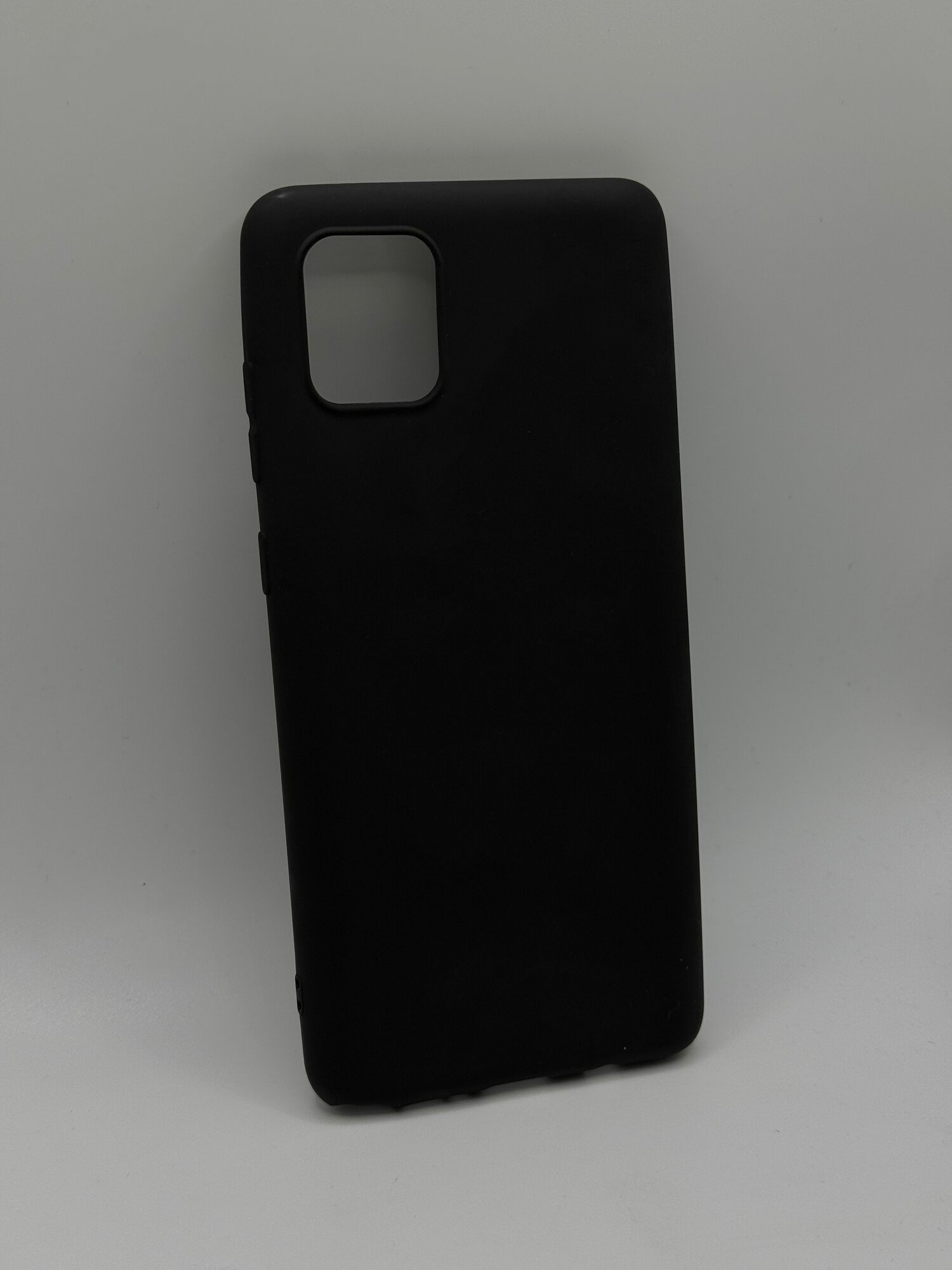 Чехол силиконовый Faison case для Samsung Galaxy A81 черный