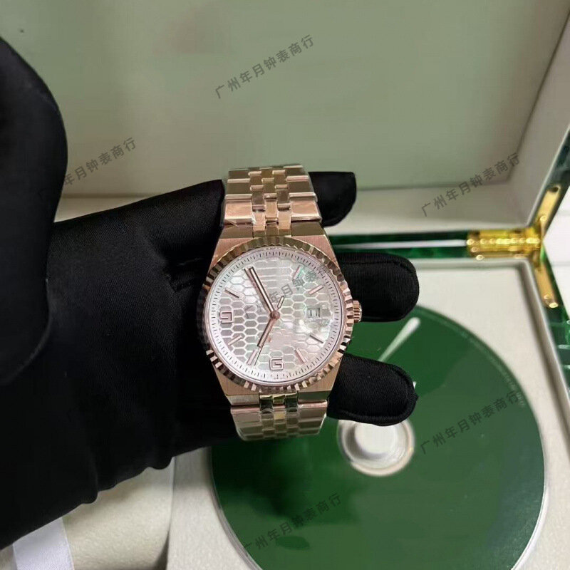 Наручные часы Classic