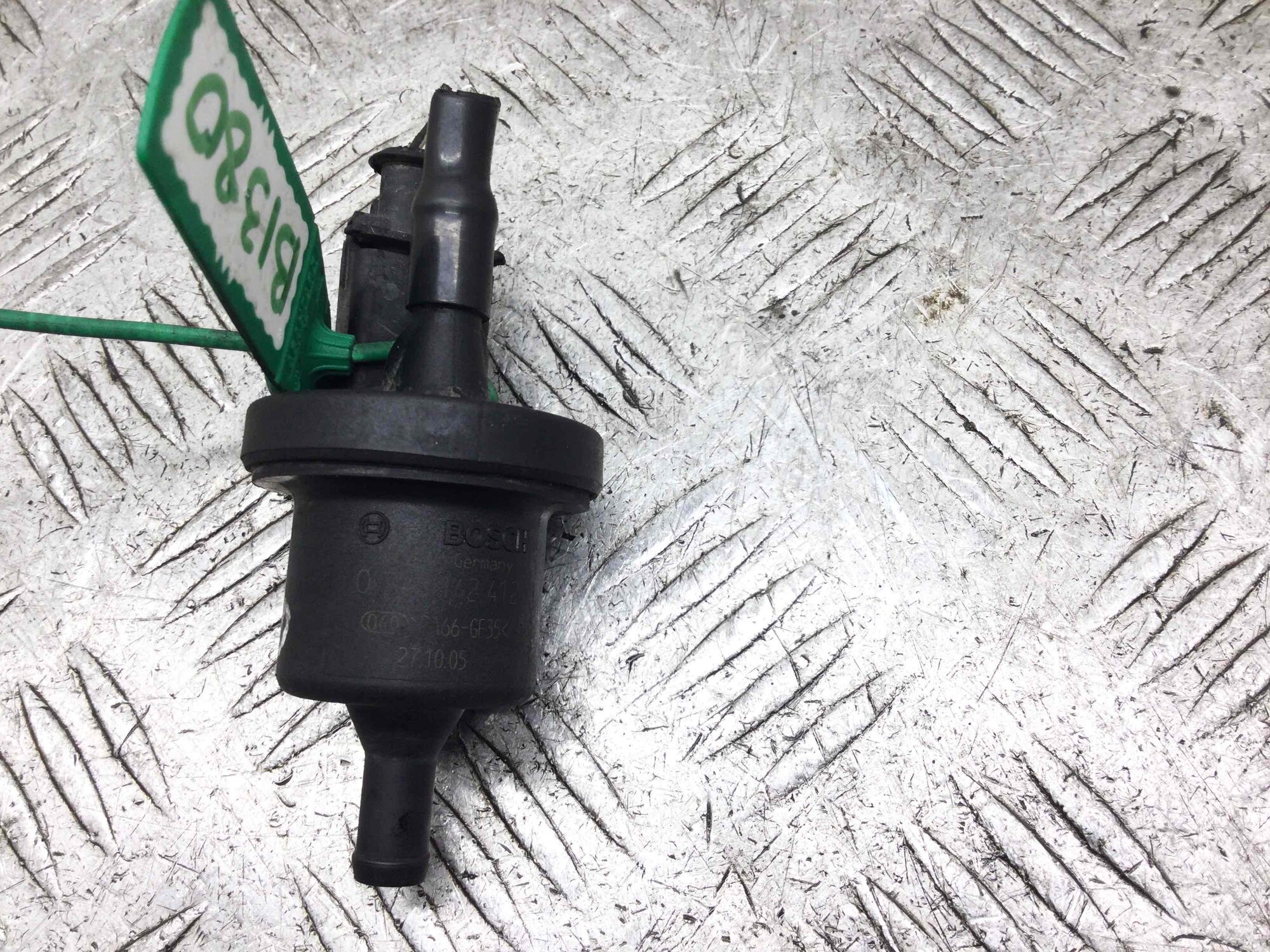 Б/У Клапан вентиляции топливного бака Ford Focus 2 поколение (2005-2008) 2006 г.