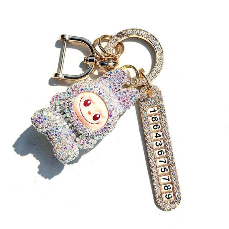 Интернет-хит: брелок для ключей с бриллиантами, изысканный номерной знак, мультяшная кукла-подвеска, популярный подарок