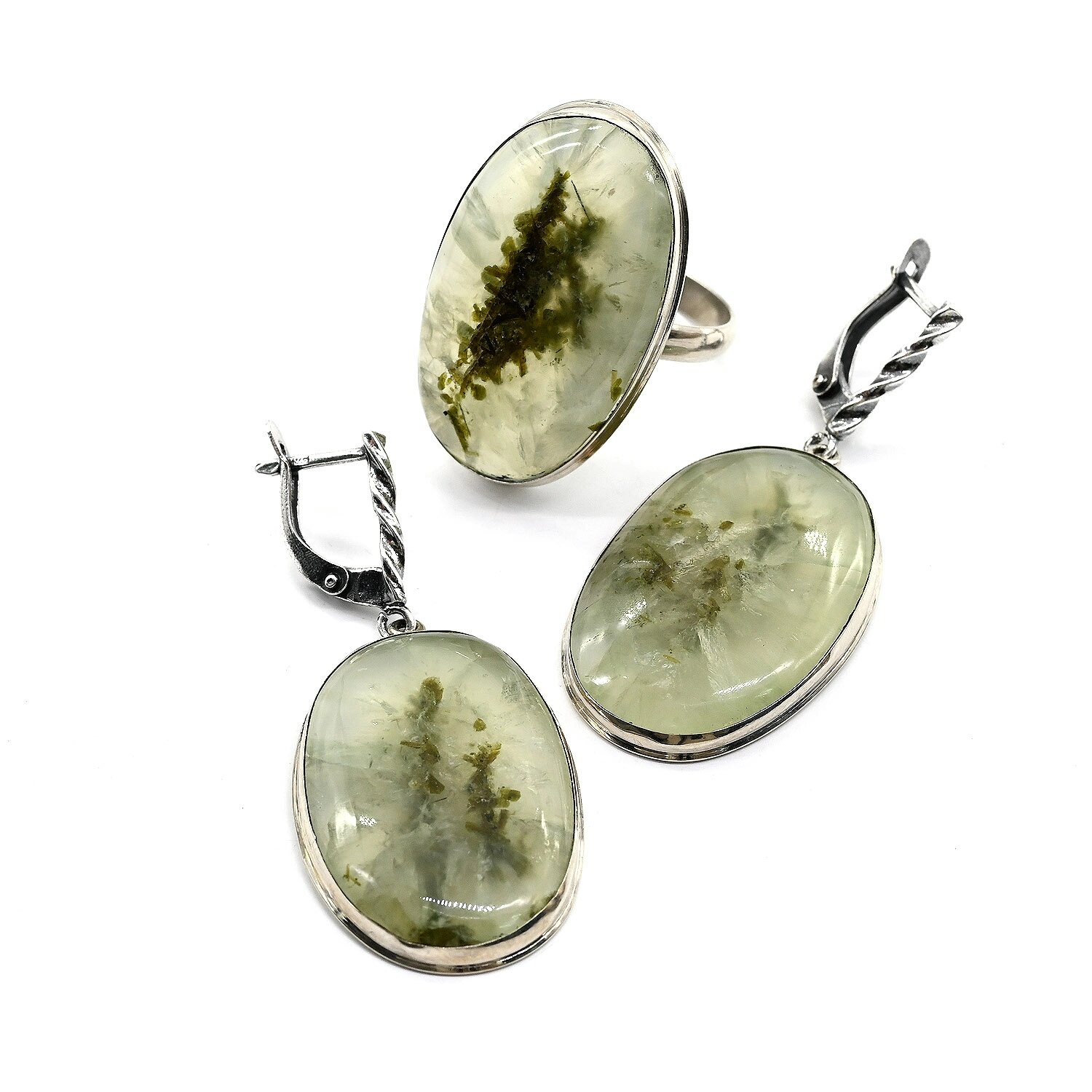 Комплект бижутерии, пренит