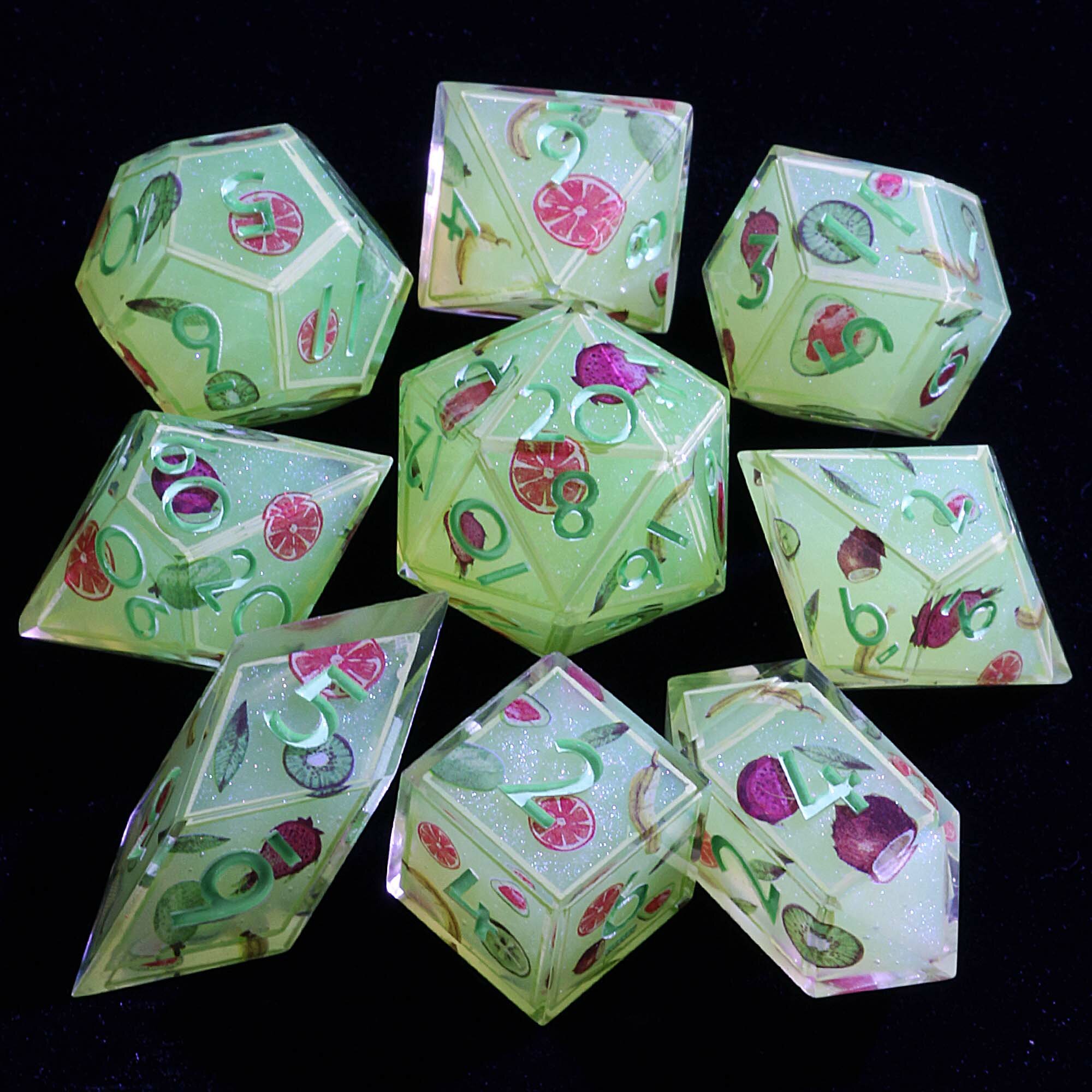Набор смоляных костей D&D из 9 полиэдров: Фруктовый Карнавал Сладостей | Set Dice Dungeons & Dragons RPG