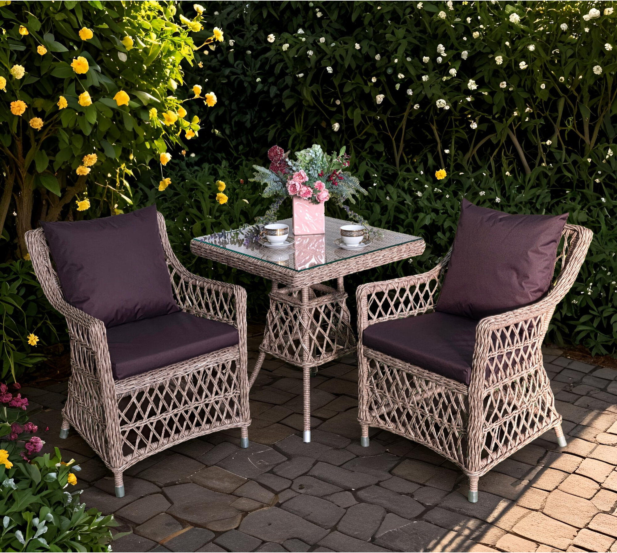 Комплект плетеной мебели из искусственного ротанга "Лайм" велес на 2 персоны с подушками Стол+2 кресла (Капучино)