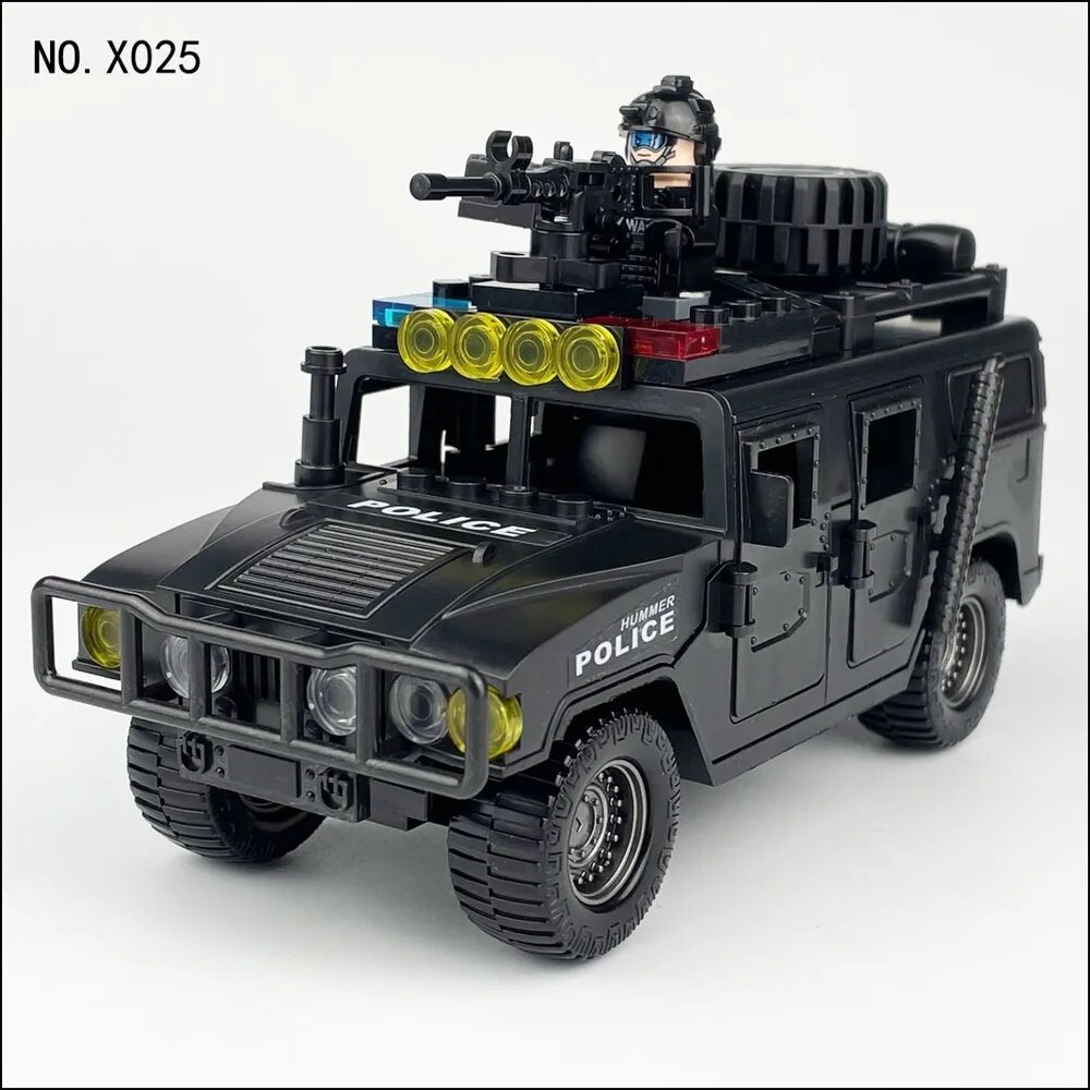 Конструктор Полицейский джип Хаммер / SWAT Hummer X025 (73 детали) - Фигурка из ПВХ