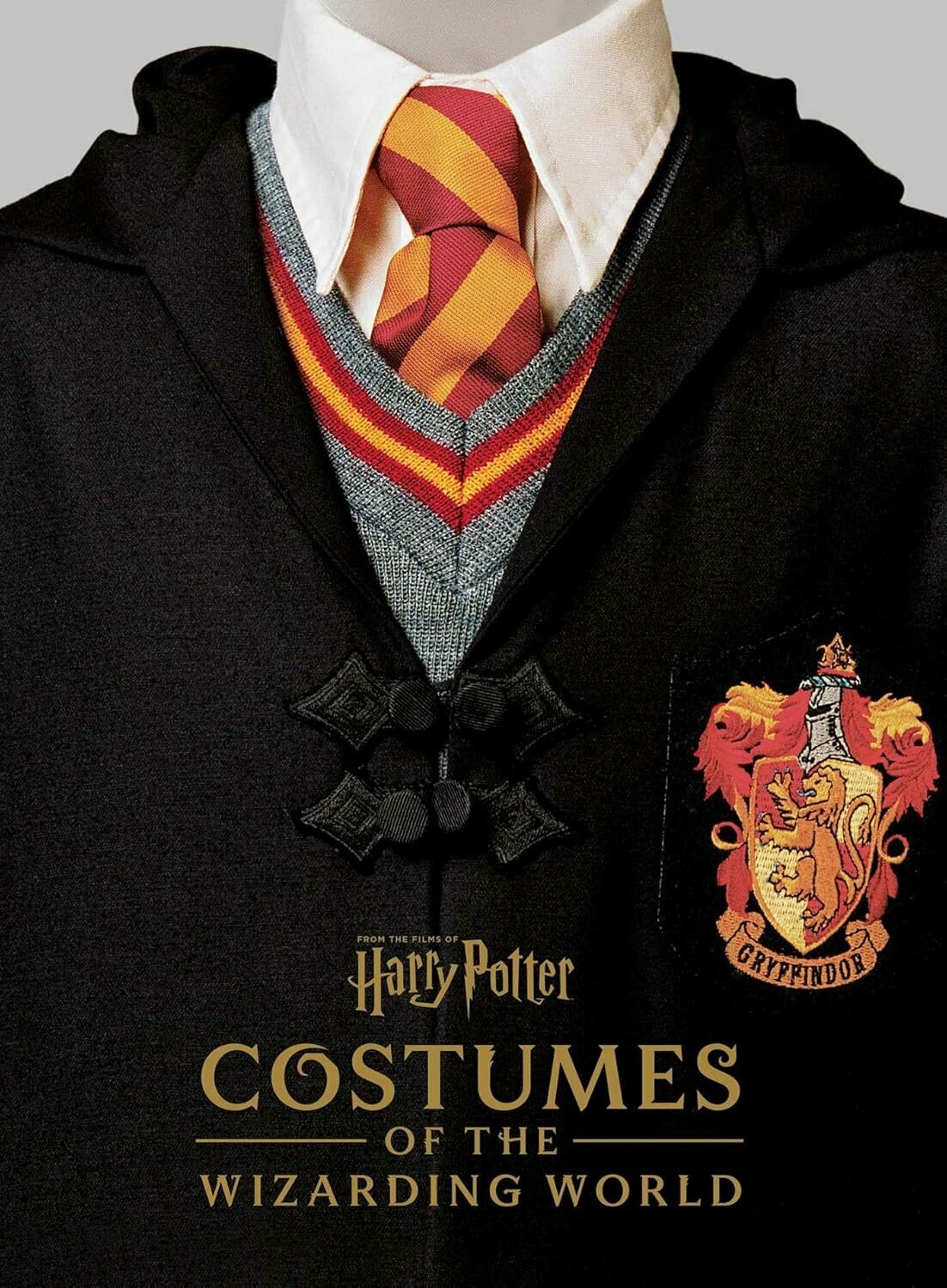 Книга Harry Potter: Costumes of the Wizarding World на английском языке