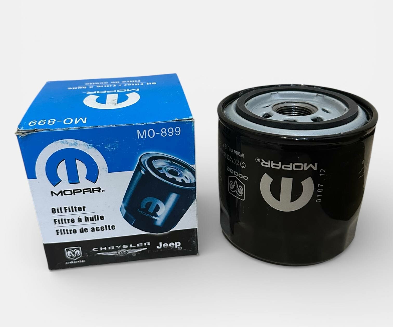 MOPAR Фильтр масляный 04884899AC / 04884899AB Chrysler 300C, Sebring / Dodge Avenger, Challenger, Journey, Ram