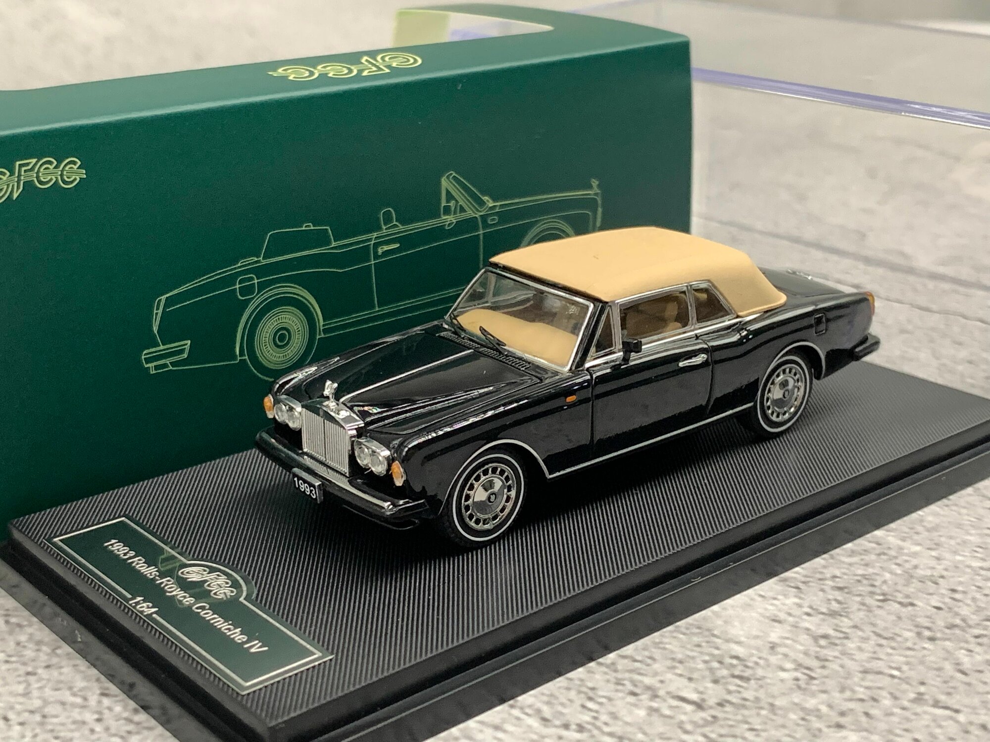 GFCC 1:64 Rolls-Royce Corniche IV Модель автомобиля из сплава для демонстрации