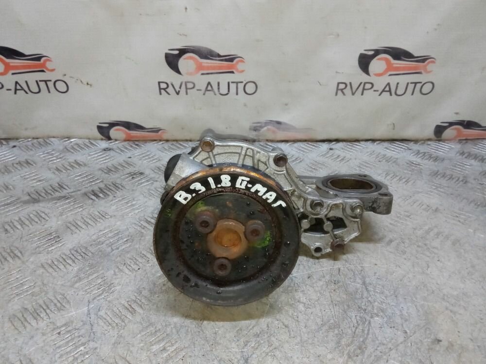 Насос водяной, помпа VW Passat B3 1.8 (58460)