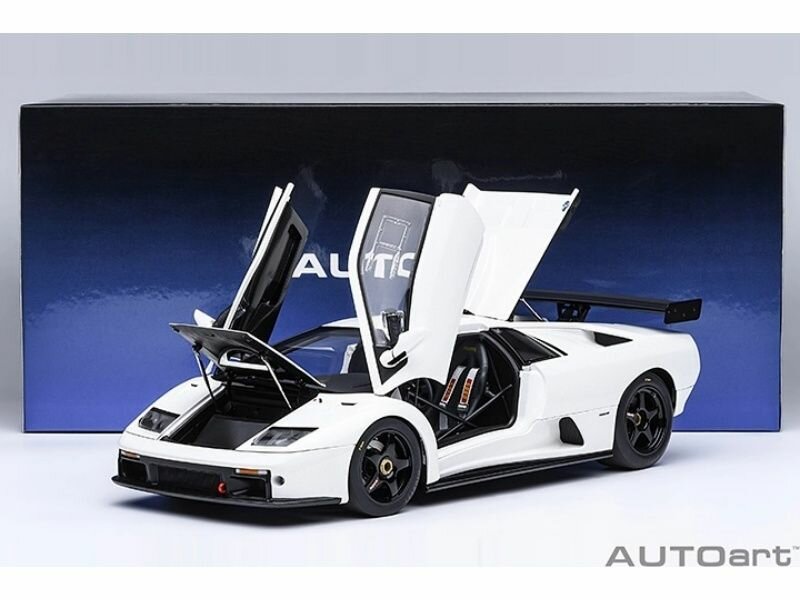 Машинка AUTOart 1:18 LAMBORGHINI DIABLO GTR Модель легкосплавного автомобиля