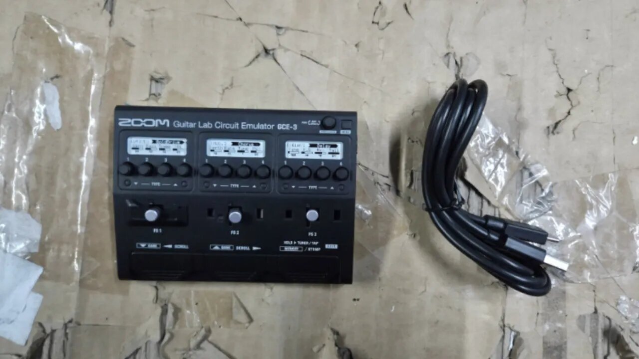 Гитарный аудиоинтерфейс Zoom GCE-3 — фото 1