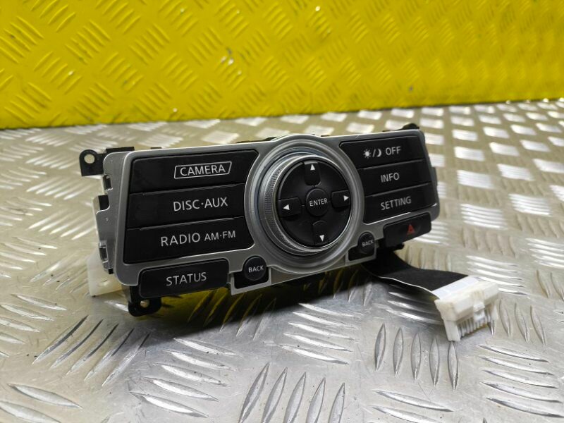 Блок управления магнитолой Infiniti FX 35