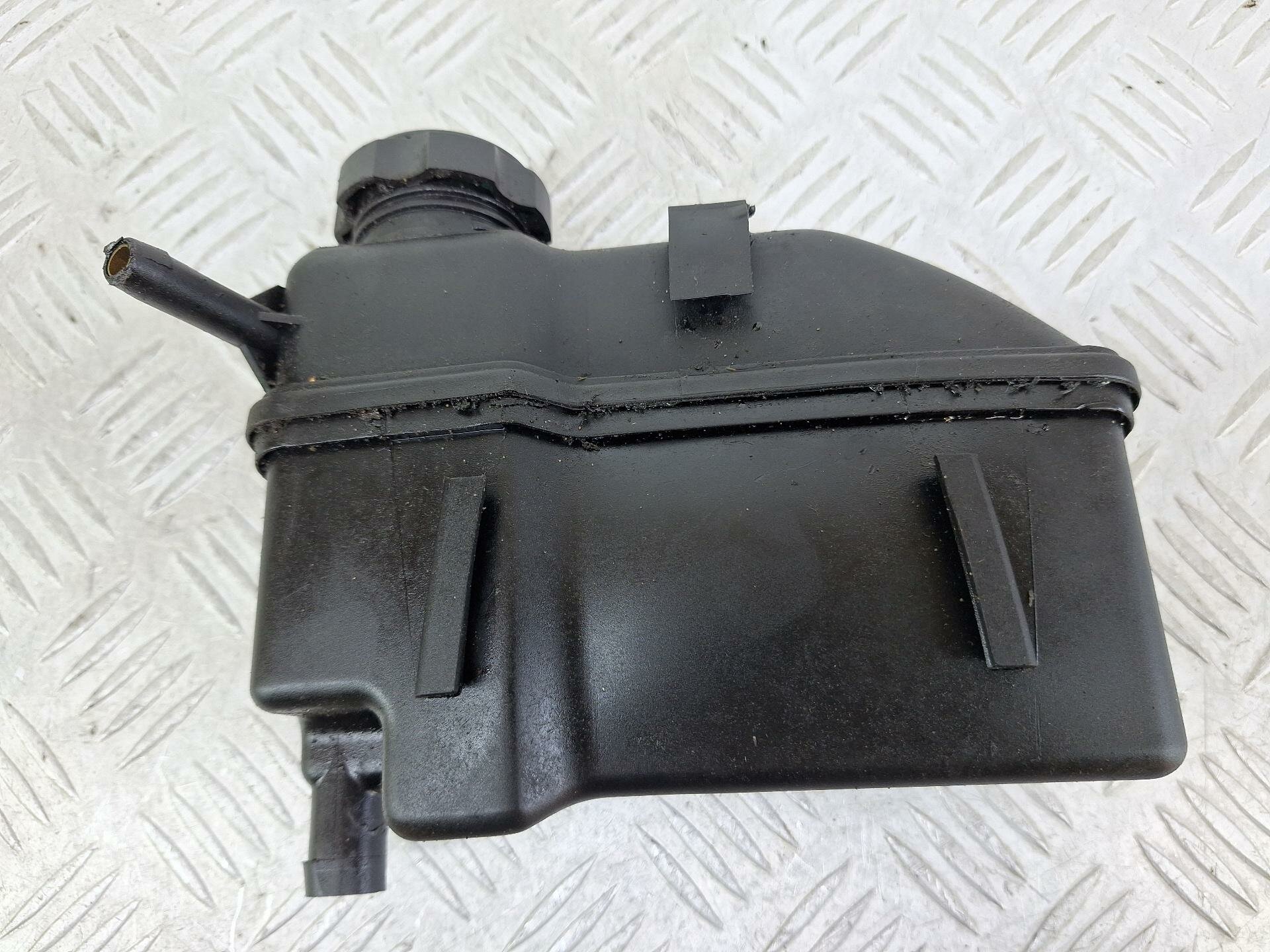 Бачок гидроусилителя Volvo V70 2 2001 9485464