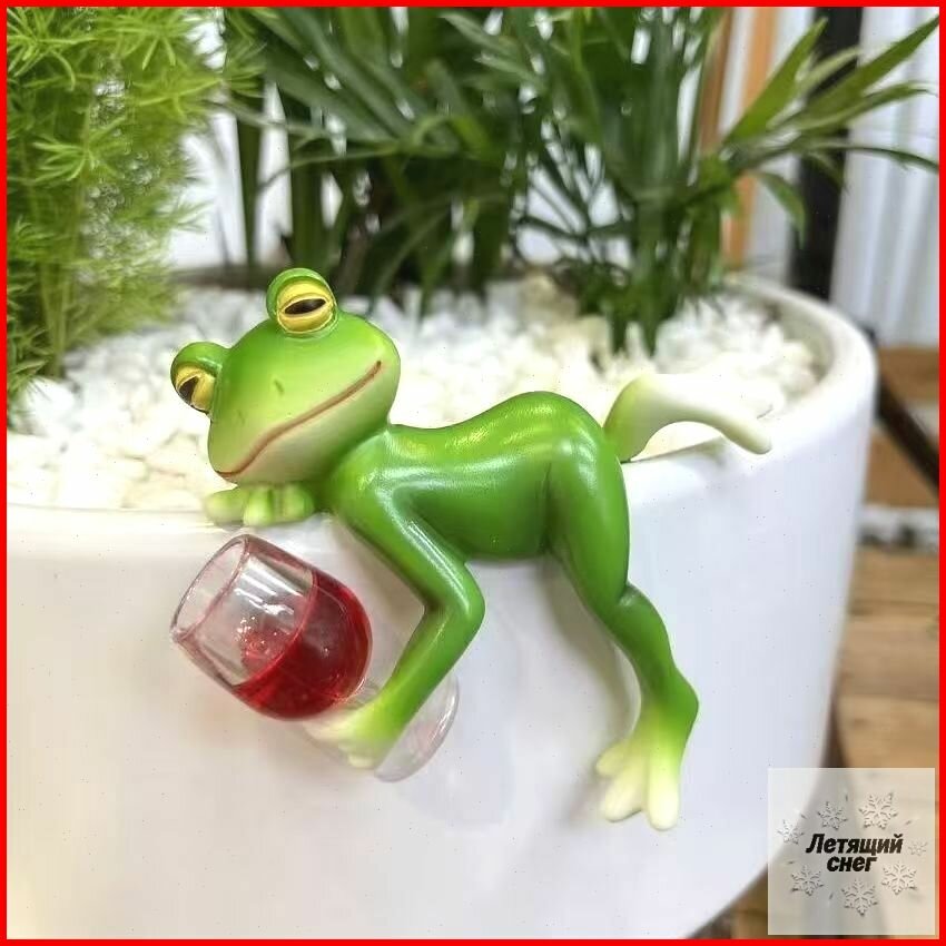Фигурка садовая