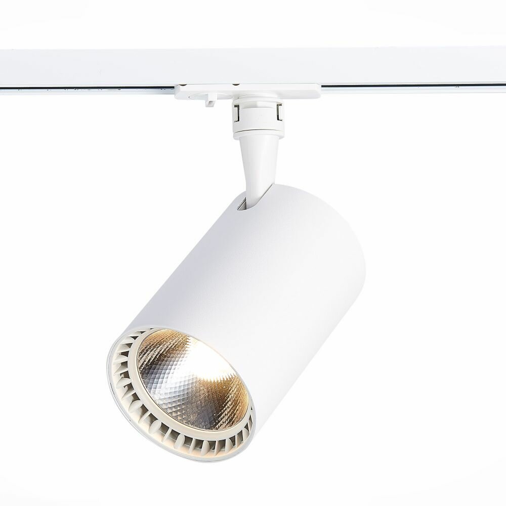 ST351.536.30.24 ST-Luce Св-к трек. Белый LED 1*30W 3000K 2 700Lm Ra?80 24° IP20 L139xW89xH194 100-240V.
