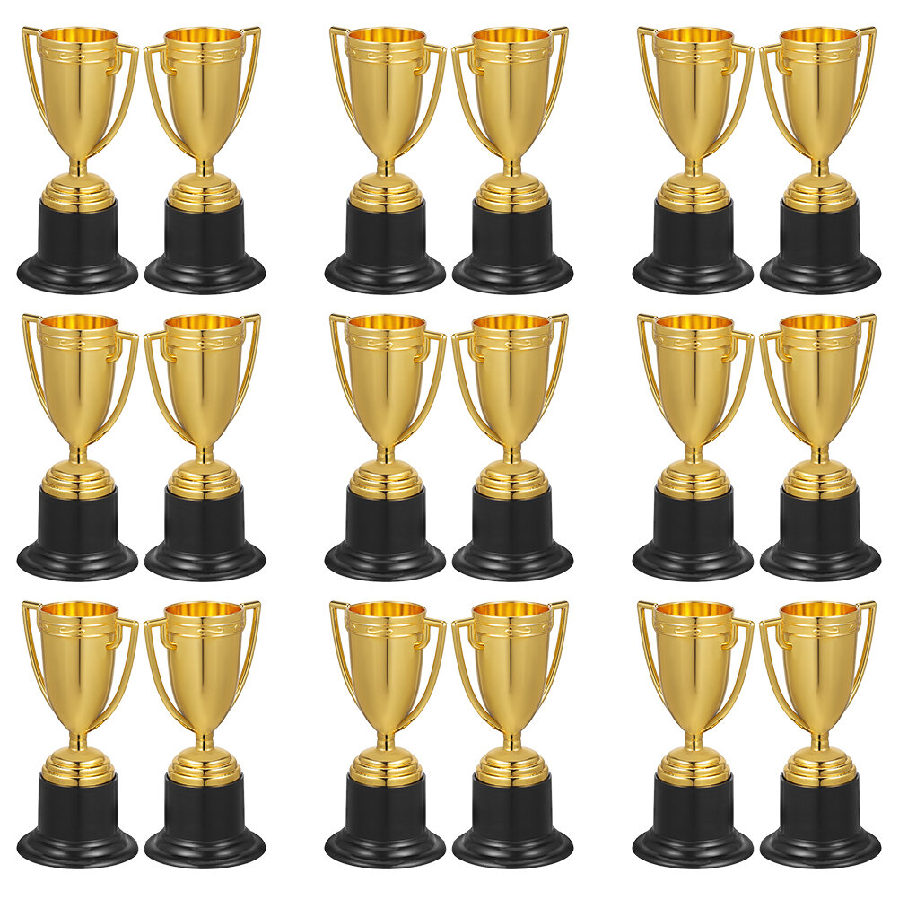 Маленькие золотые пластиковые трофеи для детских спортивных мероприятий, 24 шт