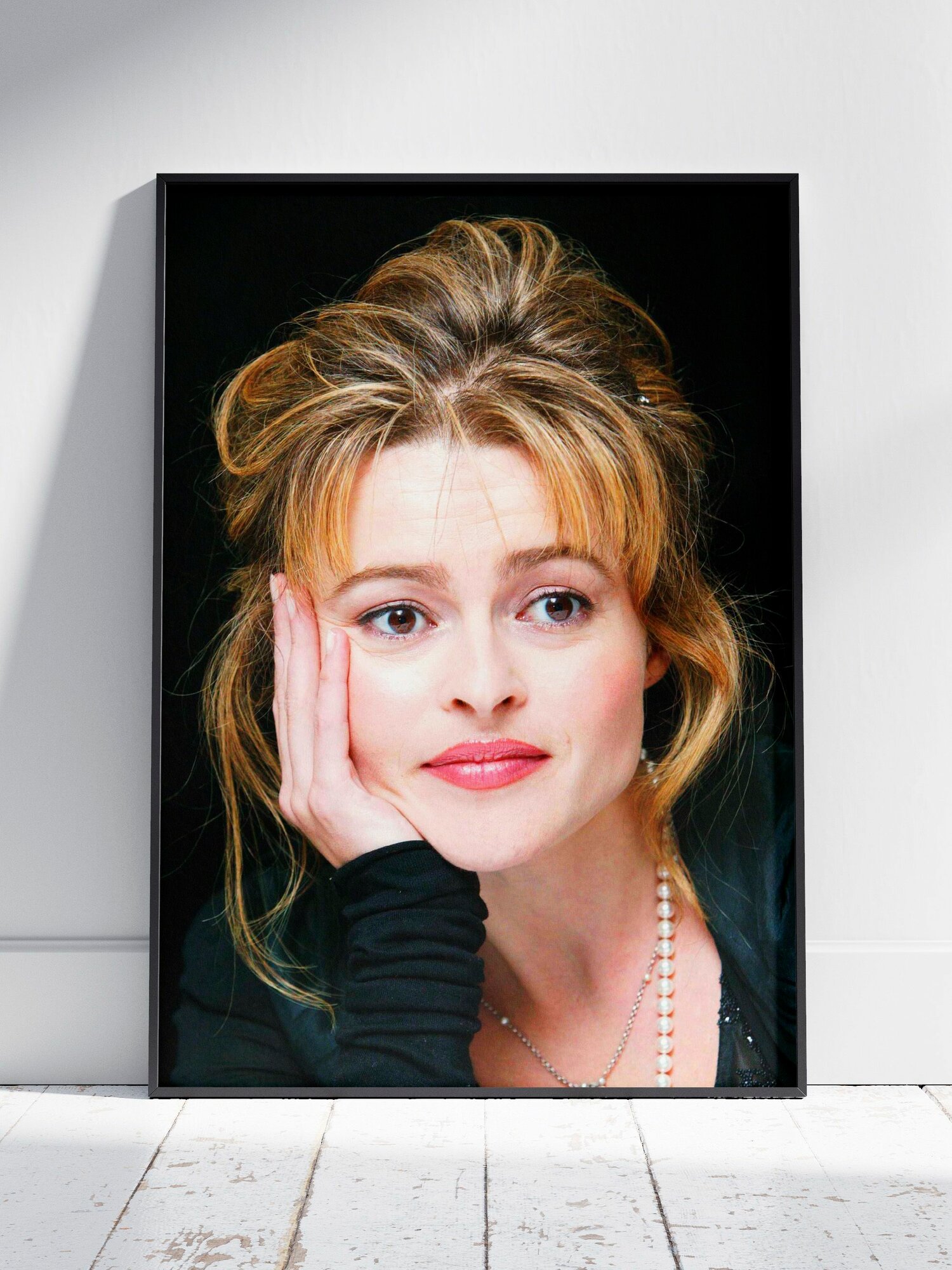 Плакат на стену для интерьера Хелена Бонем Картер (Helena Bonham Carter 39) - Постер по актеру фильма, кино, сериала формата A4 (21x30 см)