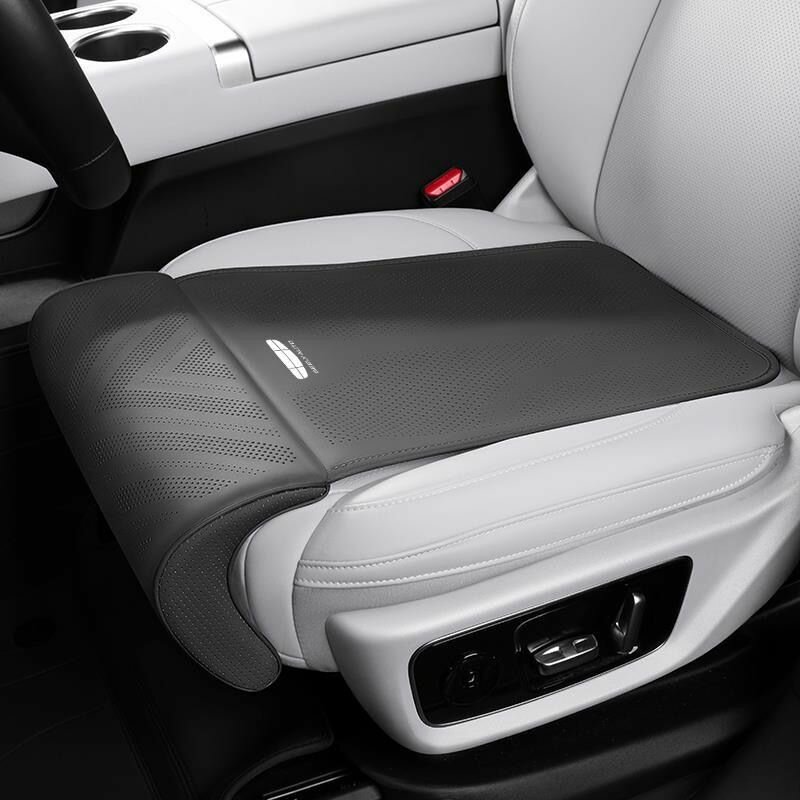 Накидка на сиденье автомобиля Geely Auto с подножкой, перфорированная, 60х50 см, черная, для авто, чехол