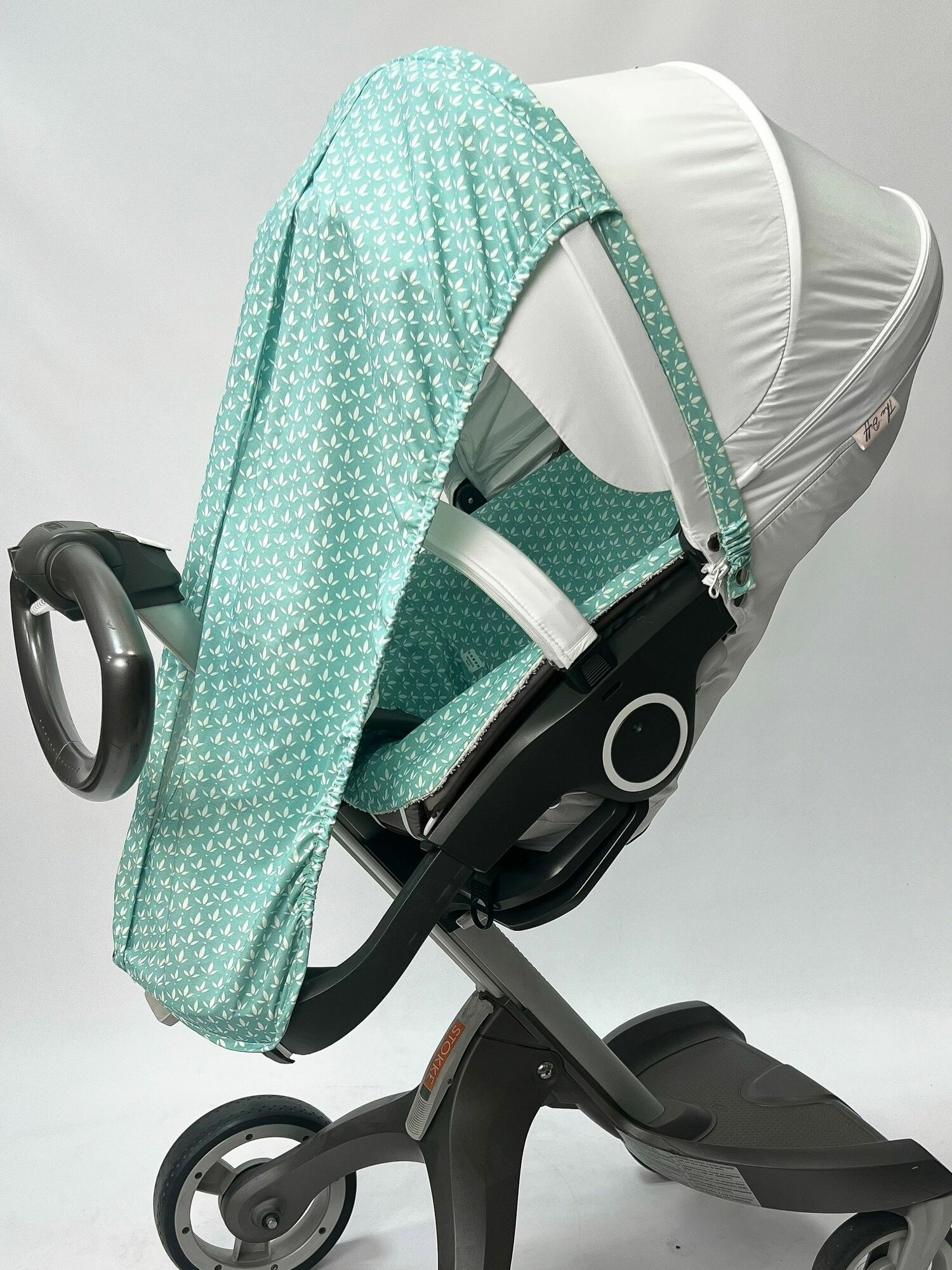 Летний комплект текстиля для колясок Stokke Xplory V3-V6, Trailz, Crusi и DSLand. Цвет Белый
