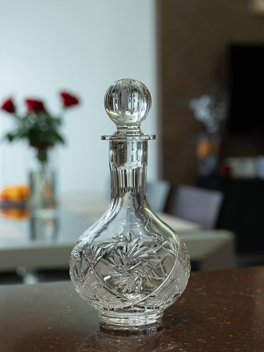 Графин с крышкой для напитков, хрустальный, без ручки объемом 0,35 литра, Неман 4184-1000/1