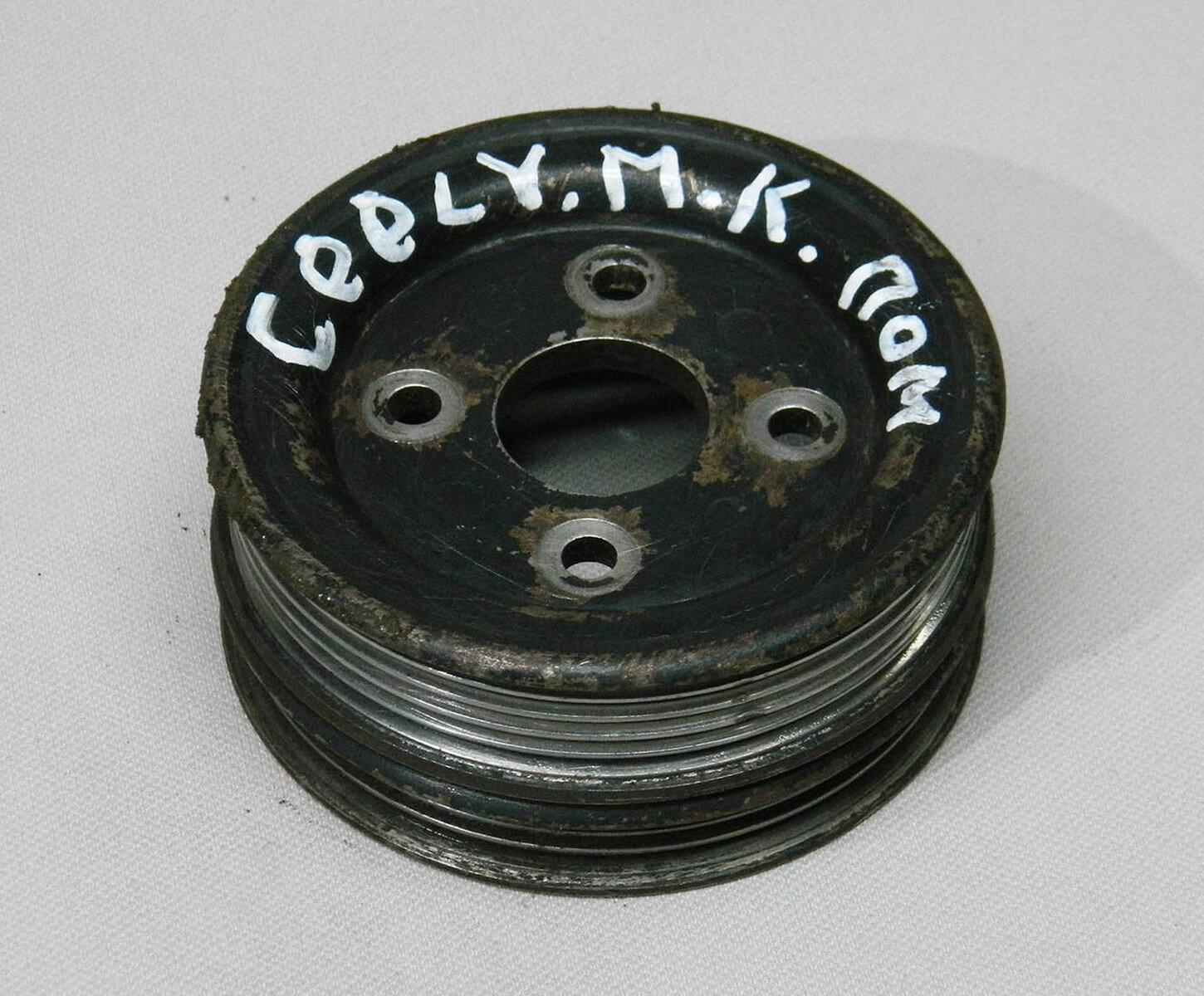 Шкив помпы Geely MK 1.5
