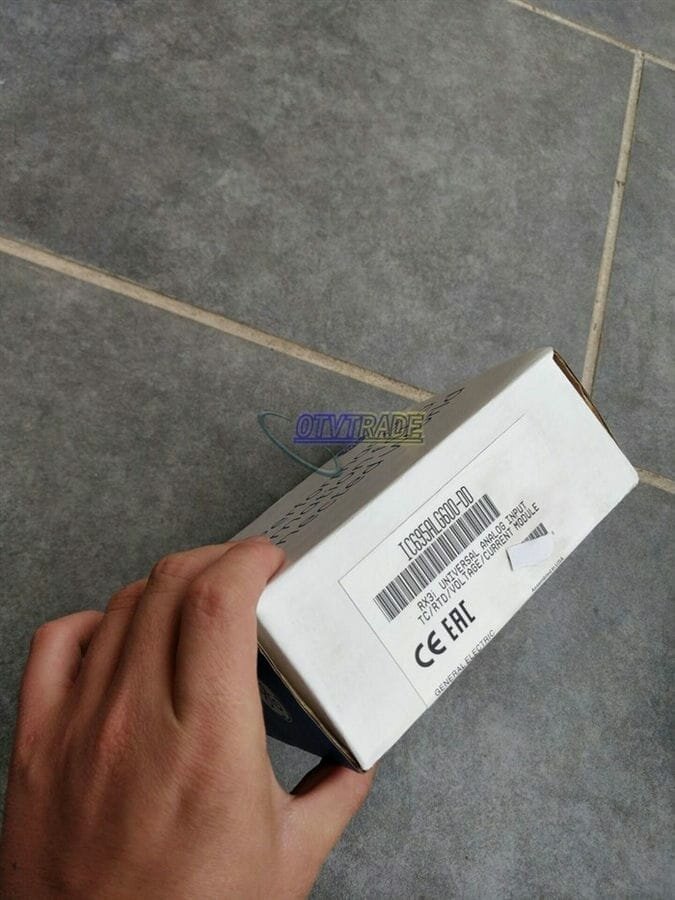 Модуль GE FANUC IC695ALG600-DD RX3i Universal Analog Input Module — фото 1