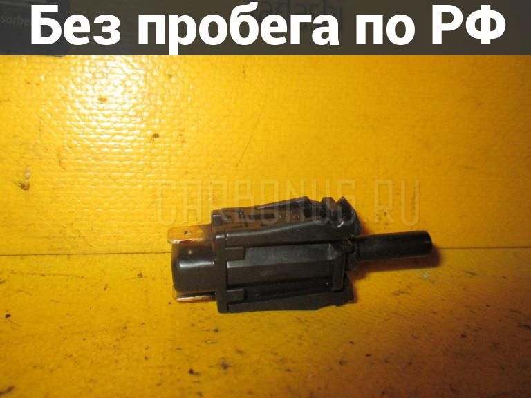 Выключатель концевой (концевик) Перед с пробегом Mercedes-benz E-class C124.050