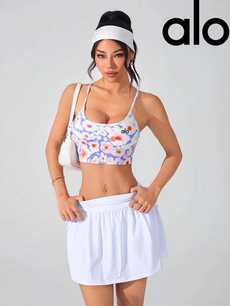 Топ Alo Yoga