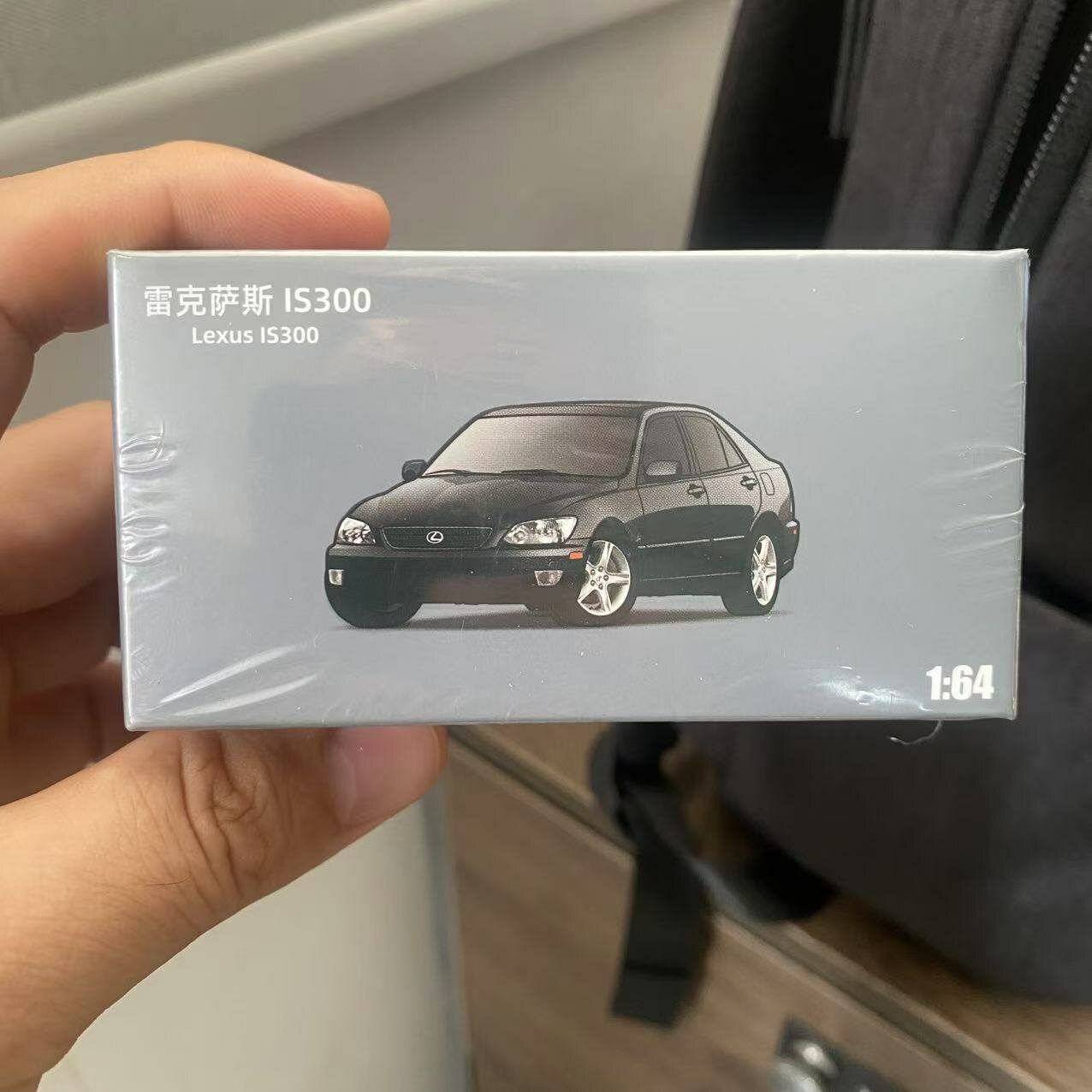 Модель автомобиля из сплава JKM Lexus is300 Toyota Highlander XSE Crown Land