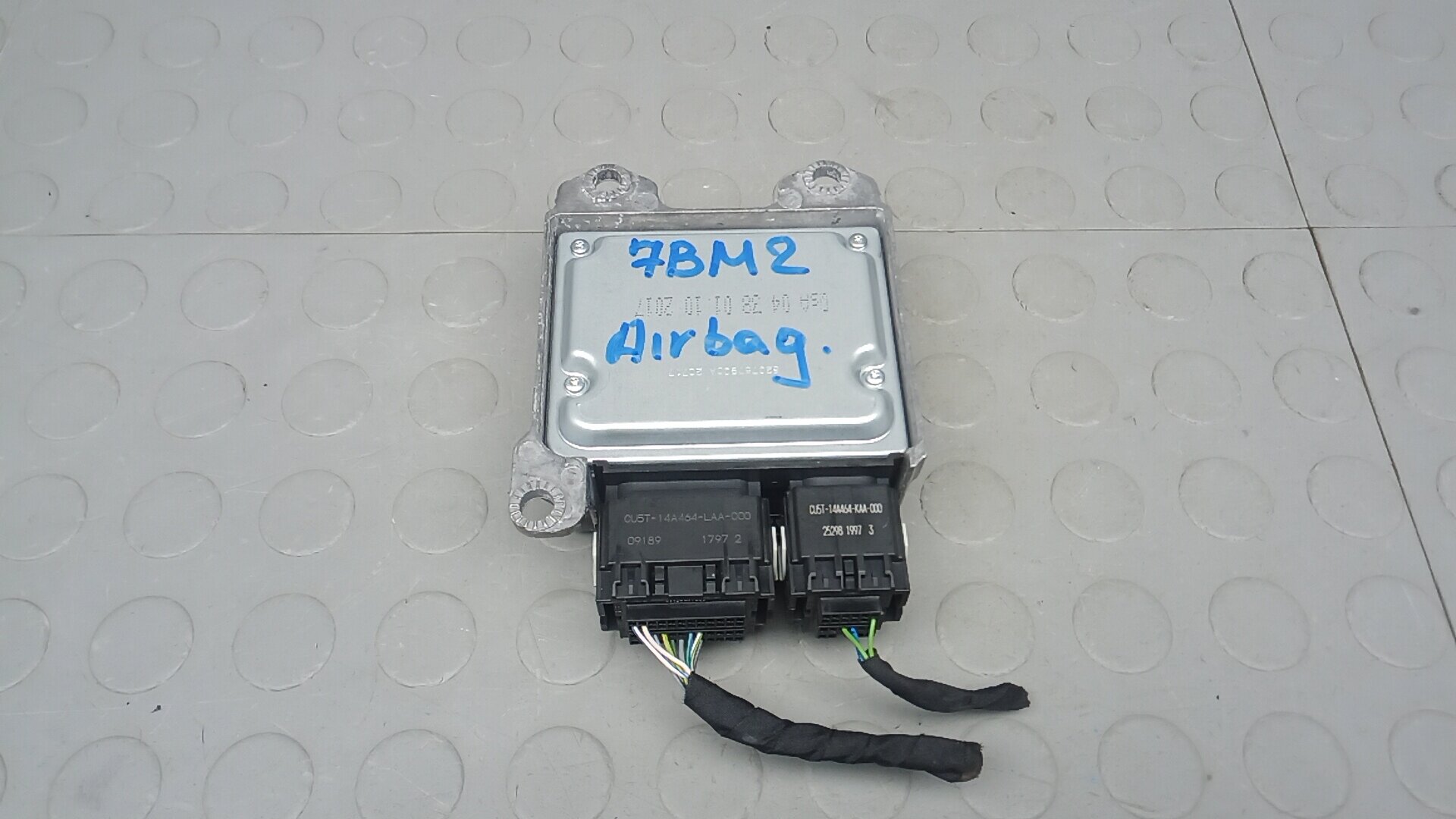 Блок управления airbag VOLVO V40 2, Номер P31406938