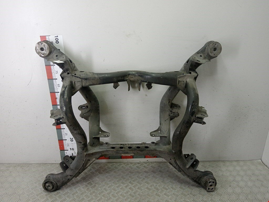 Балка задняя Audi Q7 4L 7L0599328A арт. 2274218