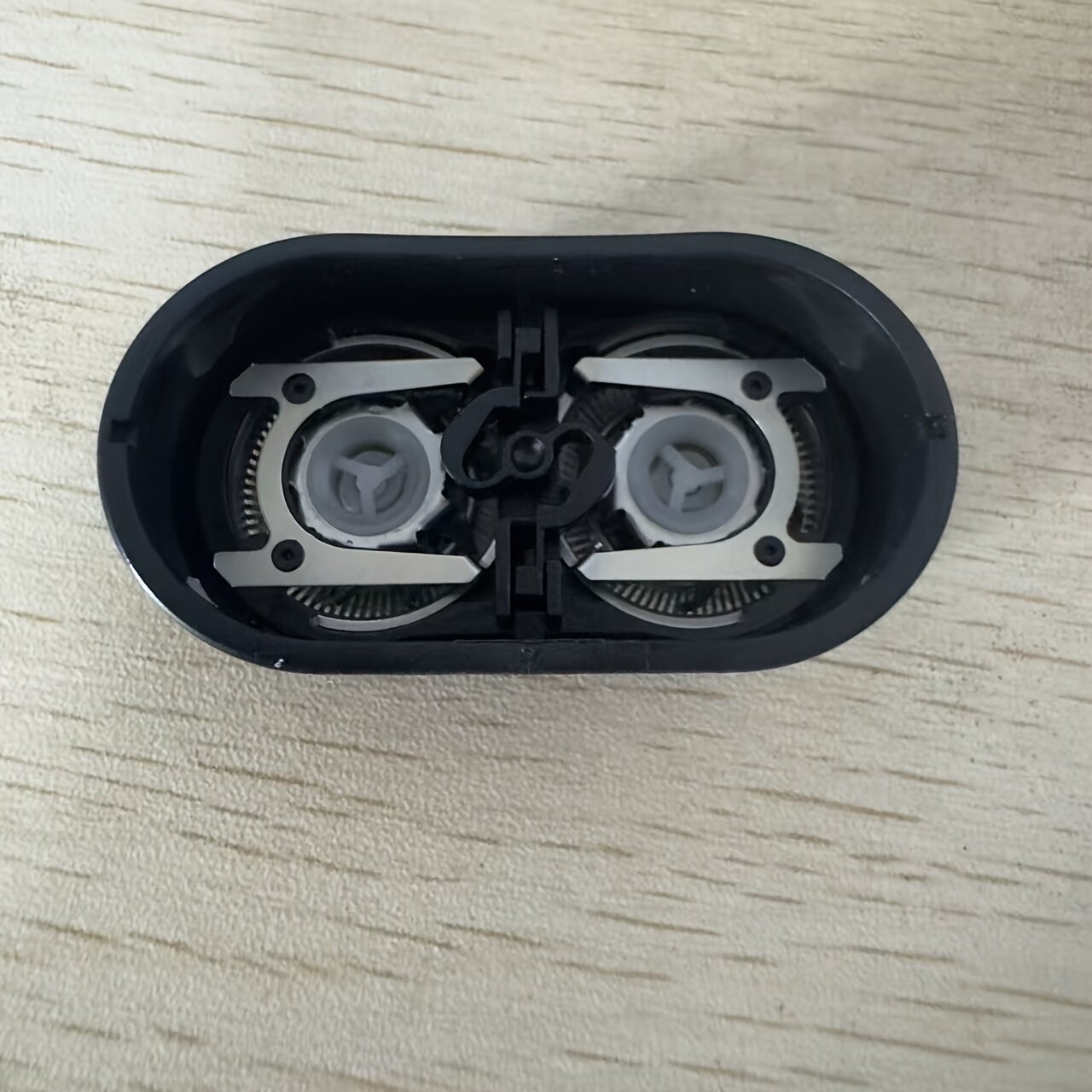 Сменная бритвенная головка для электробритвы FS711/FS710/FS810/PS185, 1 шт.