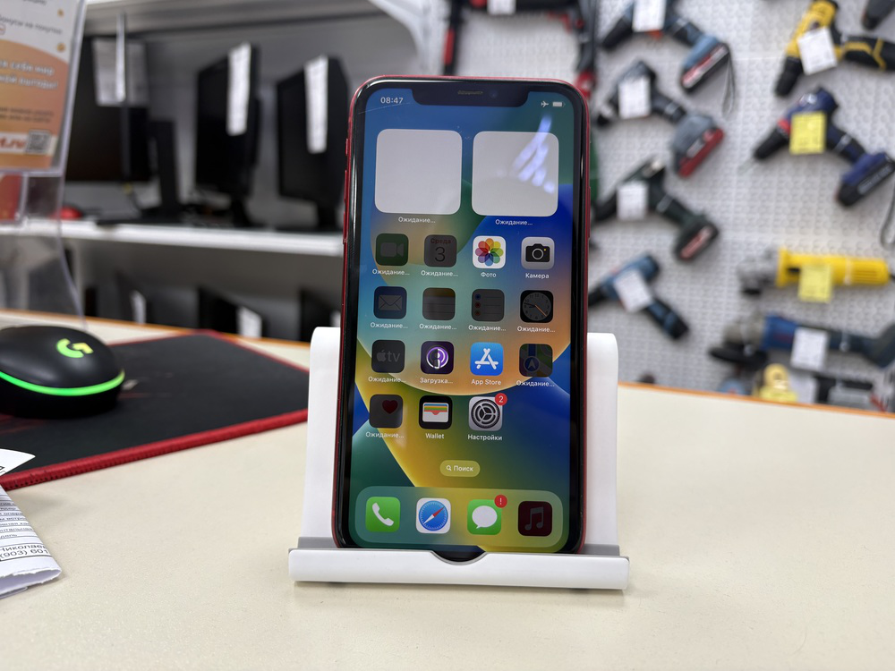 Смартфон Apple iPhone 11 Pro 64GB — фото 1