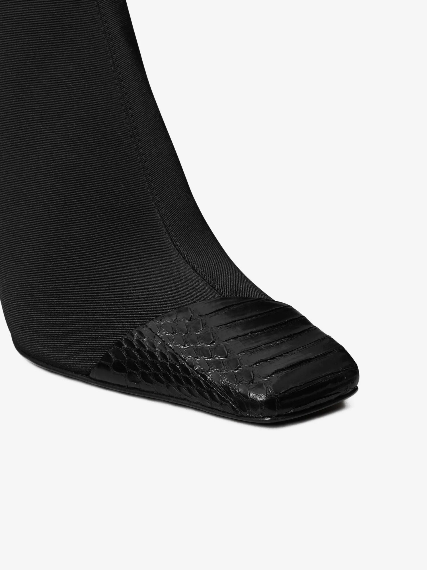 Ботинки Tory Burch Asymmetric cap-toe boots, размер 8, черный — фото 1