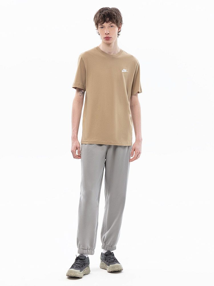 Футболка Sportswear Club Tee