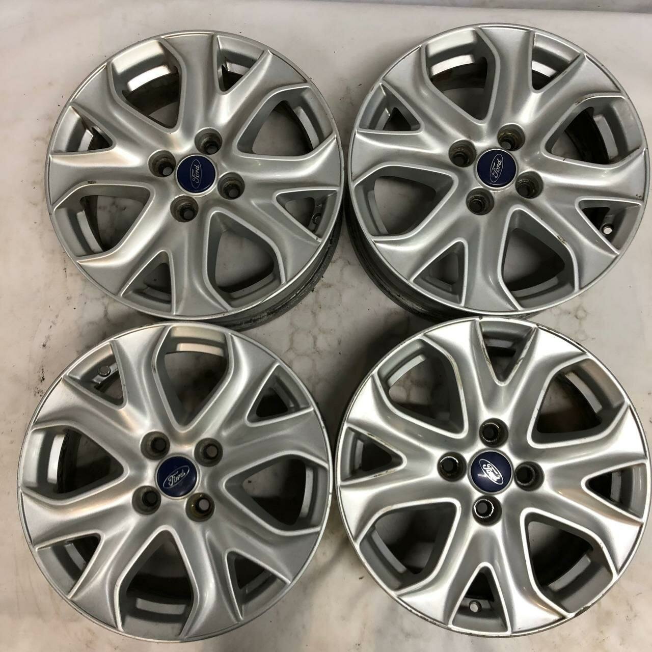 Колесные диски Ford 16x6 PCD 4x108 D63.3 ET37.5 (оригинал)