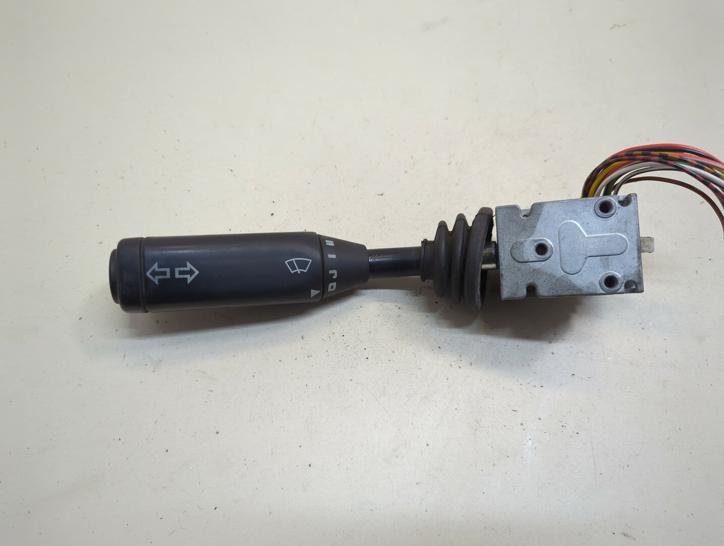 Переключатель поворотов и дворников Man L2000 Б/У