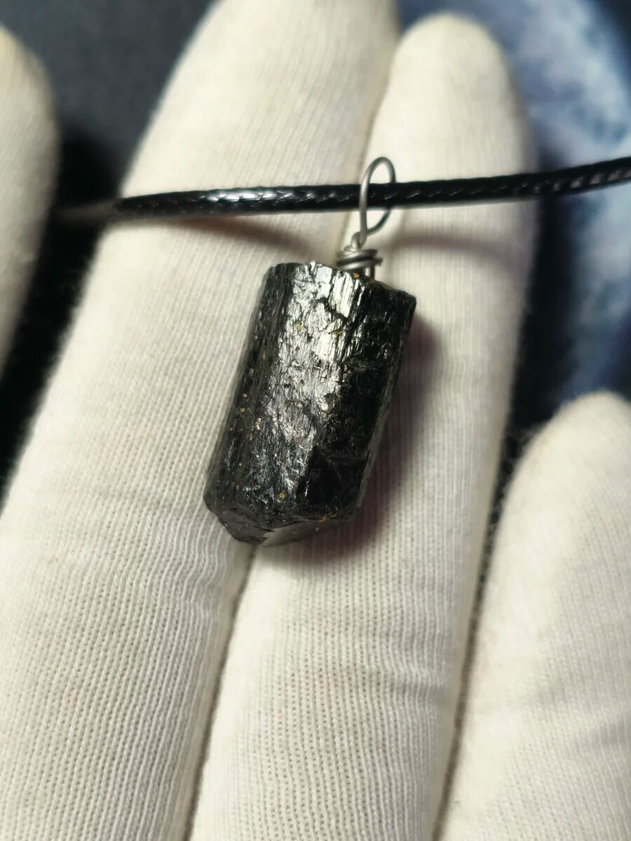 Турмалин чёрный кулон детский 16 г