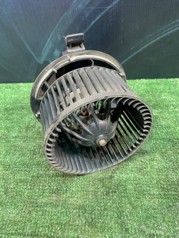 Моторчик печки Renault Megane 2 2002-2009 Б/У с пробегом Арт. 10936