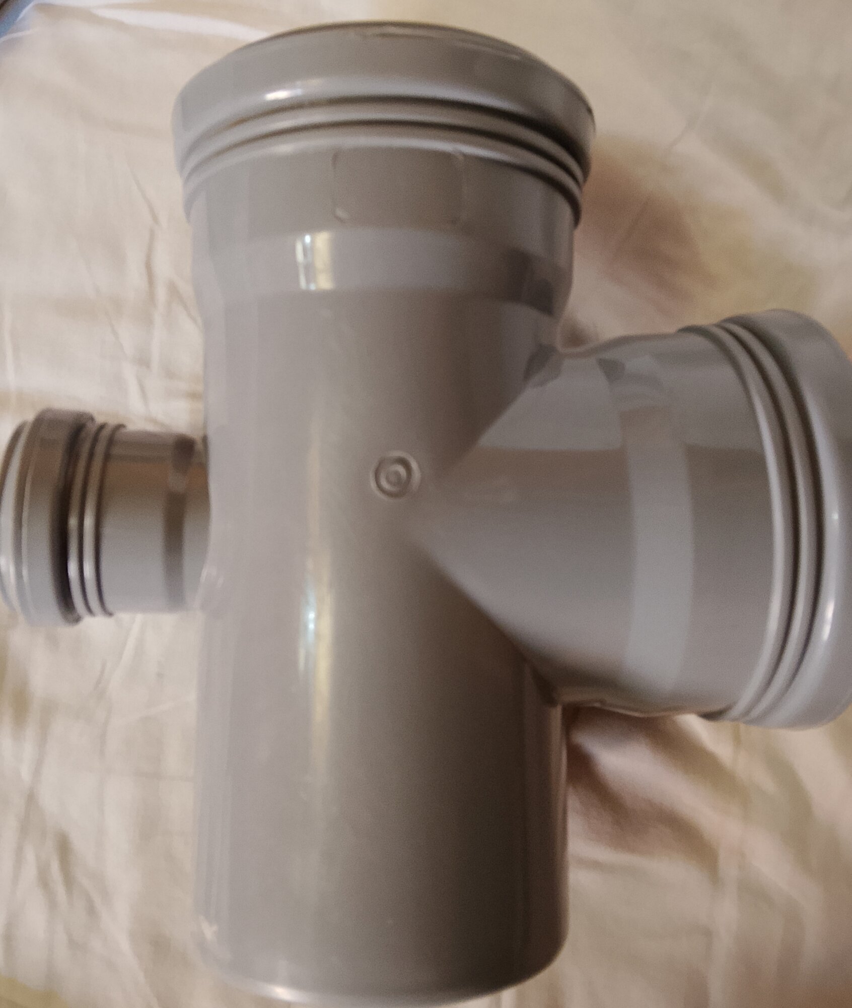 Крестовина одноплоскостная внутренняя " 110 х 110 х 50 х 90° , цвет серый.