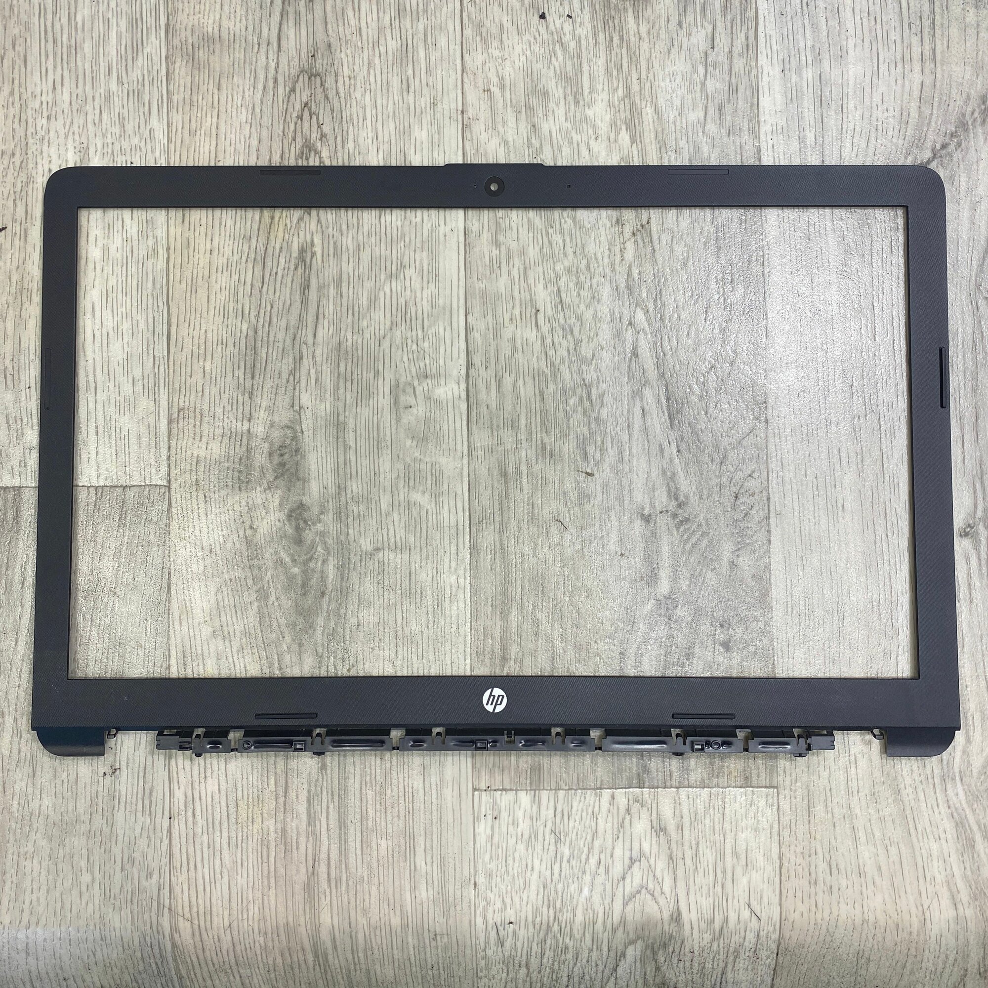 Рамка матрицы HP 15-DA
