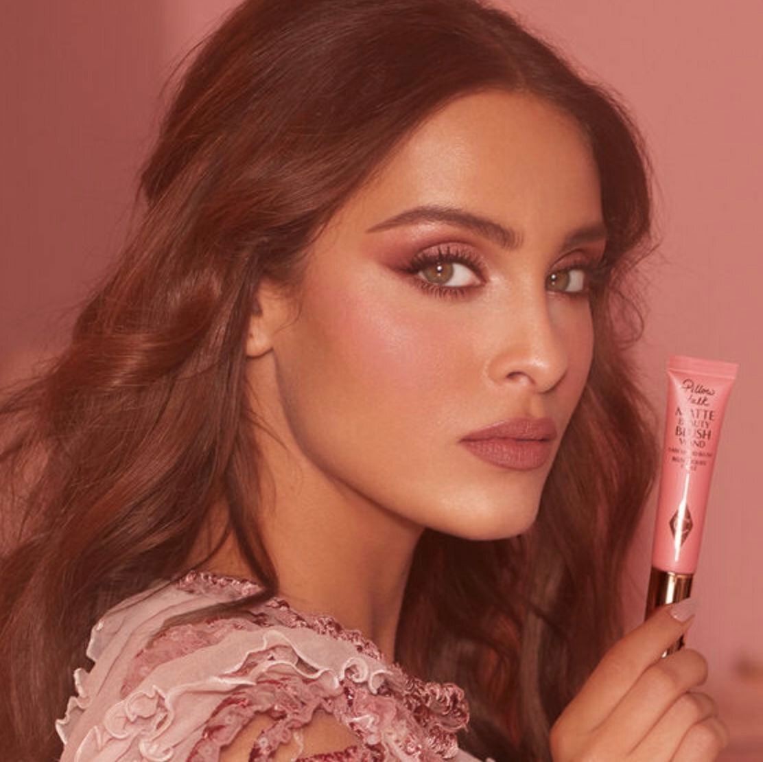 Charlotte Tilbury жидкие румяна Matte Beauty Blush Wand (Pillow Talk)