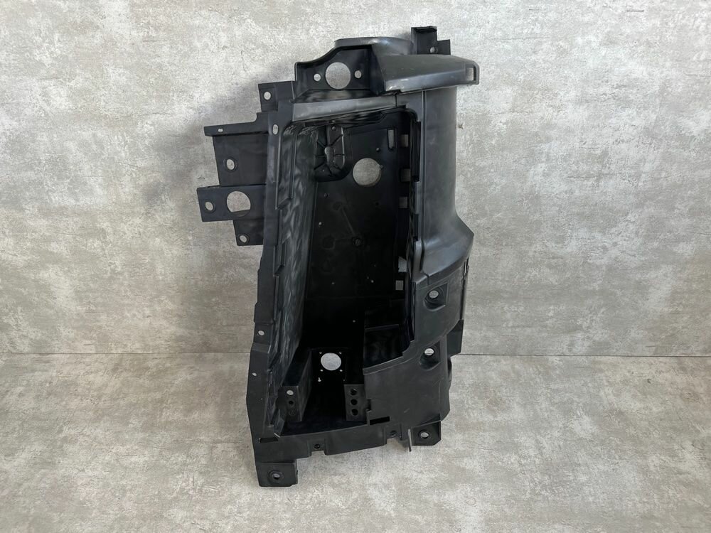 Корпус фары VOLVO FH12 FH16 FM12 левый